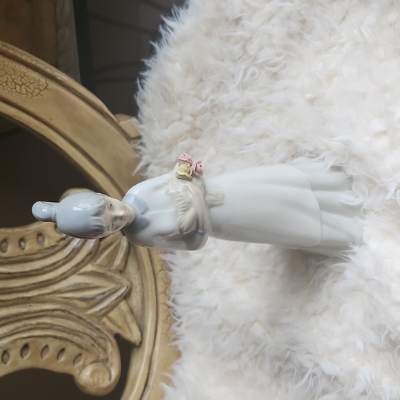 Miguel Requena | Accents | Vintage Miquel Requena Porcelain Girl ...